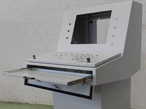 Pupitre de commande industriel sur-mesure | EPSILON